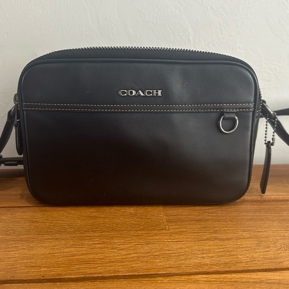 Coach | Bags | Coach Graham Crossbody In Black | Poshmark